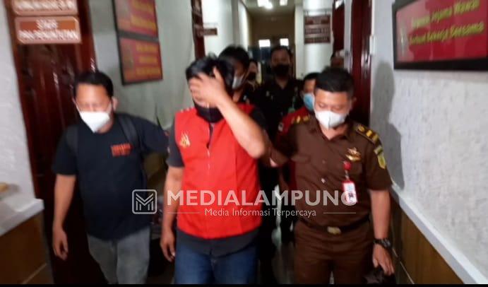 Diduga Korupsi, Mantan Kakam Subangjaya Ditahan Kejari Lamteng Diduga Korupsi, Mantan Kakam Subangjaya Ditahan Kejari Lamteng